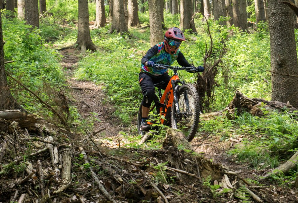 Kopf-an-Kopf: Fox Rampage Pro Carbon & Proframe Fullface im Test ...